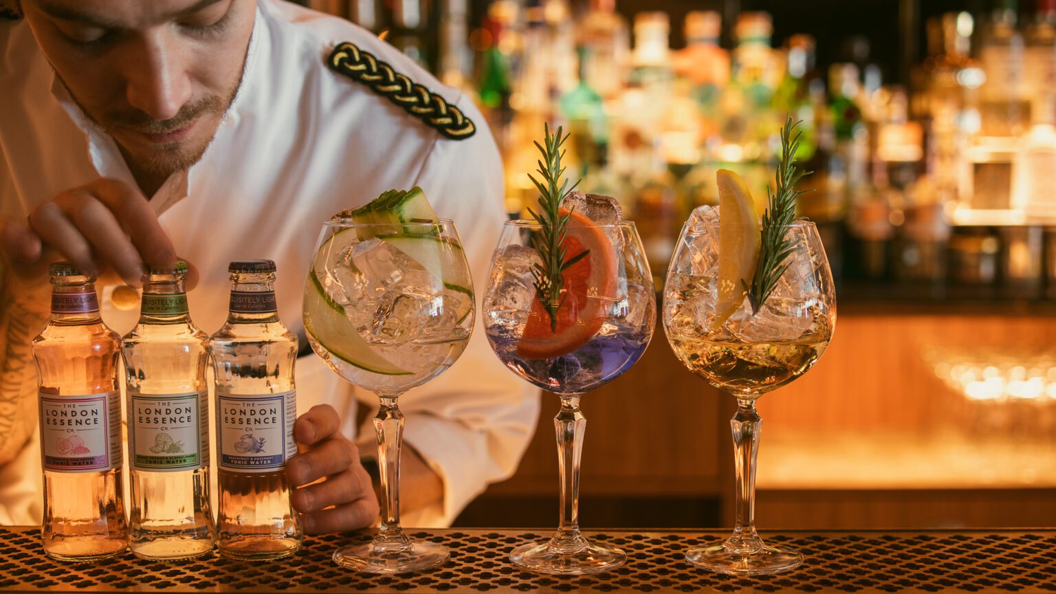 Watson's Bar Södermalm - Vinbar med uteservering | Hotel Rival