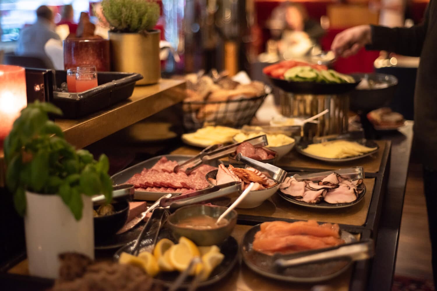 Frukostbuffé - För dig som älskar frukost | Hotel Rival